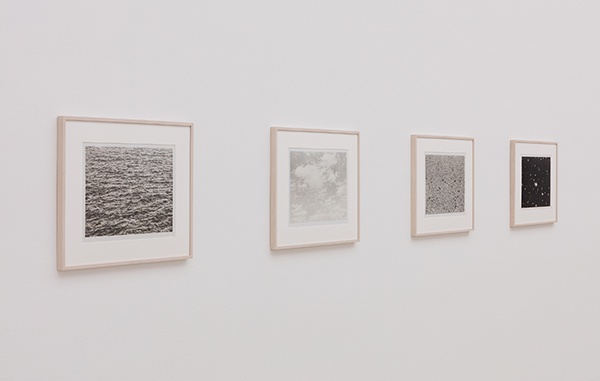 vija celmins technique